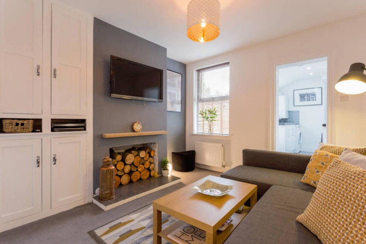 Hastings House - Modern 2 Bedroom House In Central Luton & Near Airport - Buckinghamshire