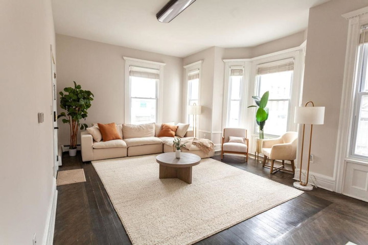 Spacious Family Home Near Nyc Private Parking - Jersey City, NJ