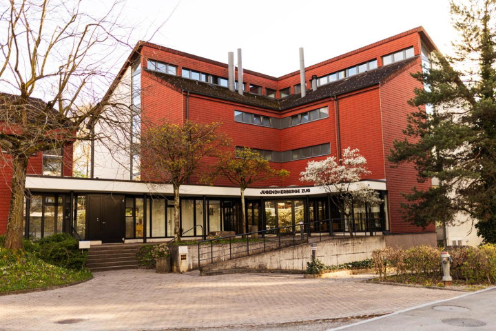 Zug Youth Hostel - Alps