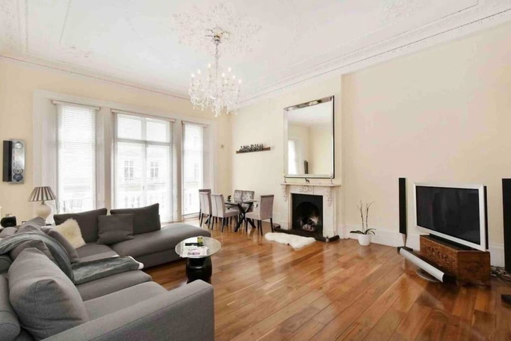 Stunning Grand 2 Bed, 2 Bath Apartment, With Aircon - London Paddington Station
