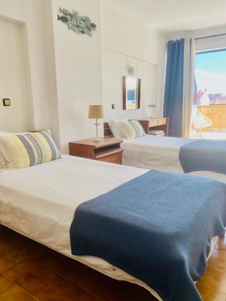 Caparica Terrace Beach Apartment - Amora