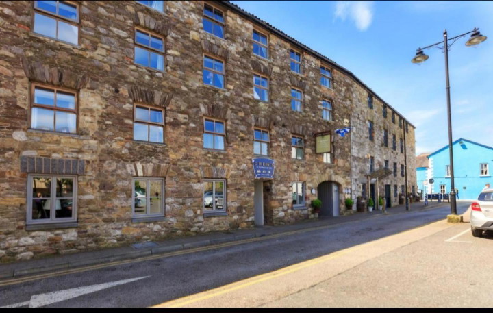 Crew's Apartment - Dungarvan