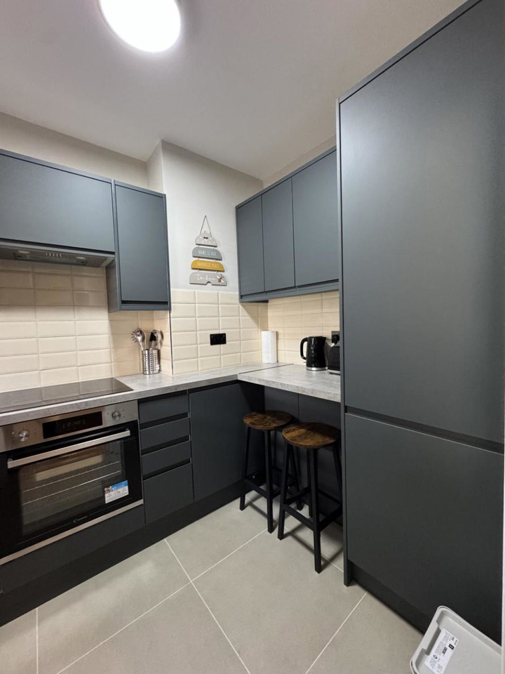 New Kings Cross Apartment - London, UK