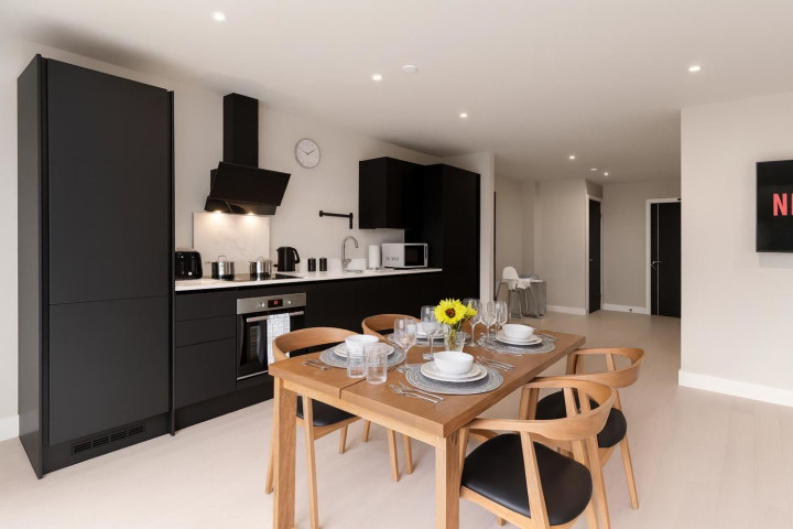 Stunning Nec Apartments - Sleeps 8 - Solihull