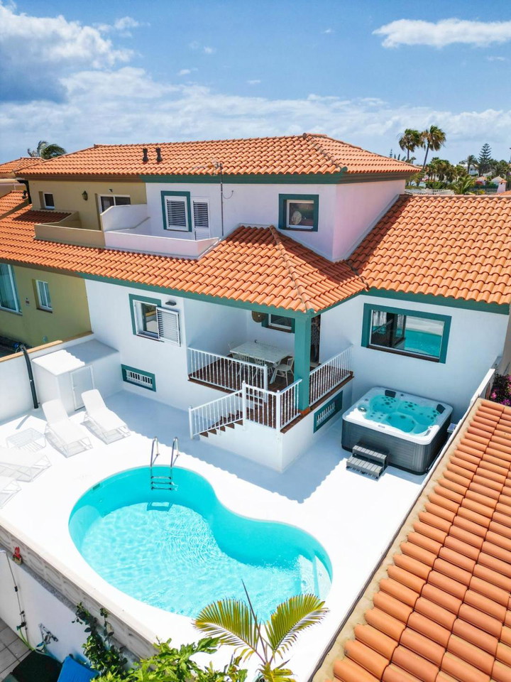 Villa Veaco Beach With Jacuzzi And Private Pool - Fuerteventura
