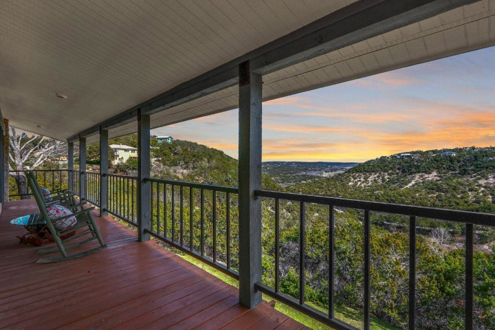 White Buffalo - Guest House - Wimberley, TX