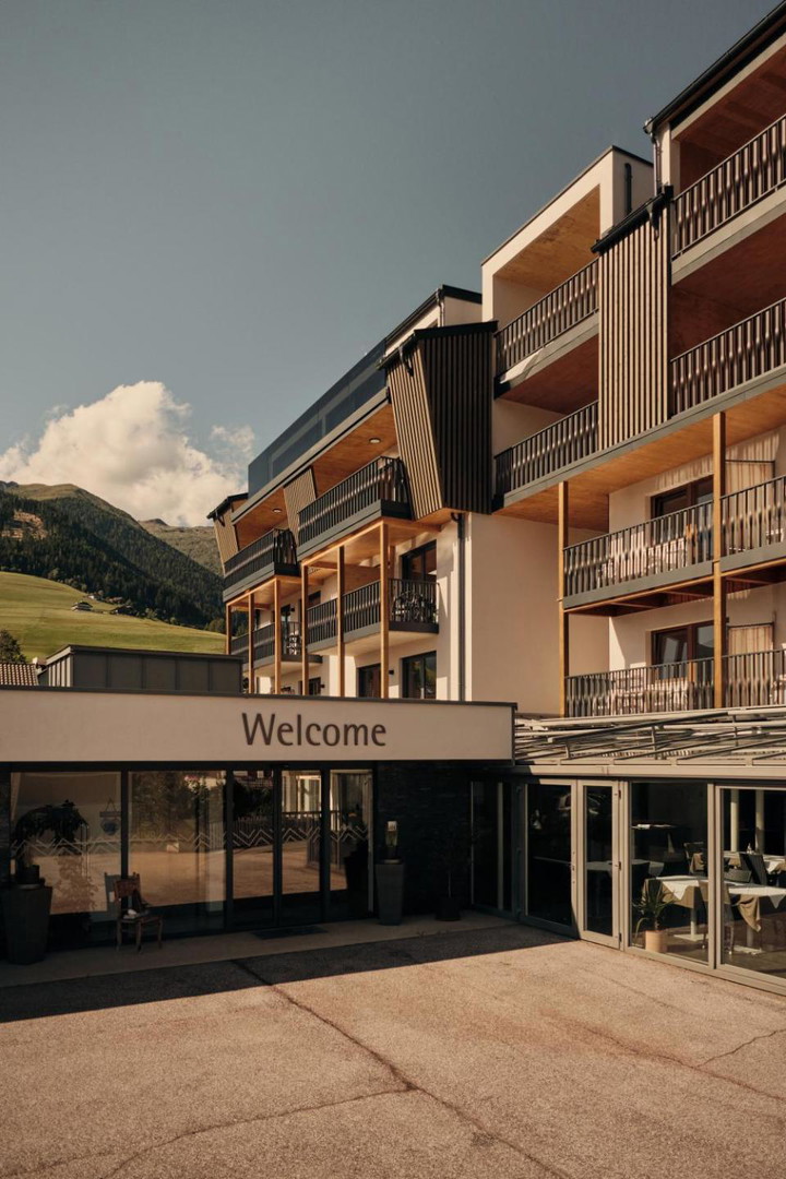 Montara Living Mountain Air - Brixen