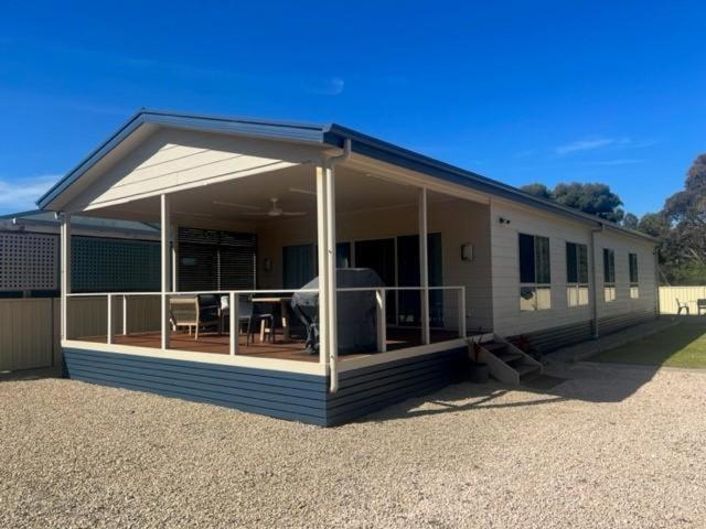 Royston Retreat - Point Turton