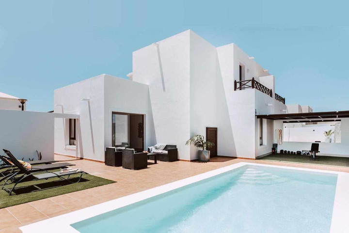 Villa Lyra, Piscina Climatizada - Playa Blanca