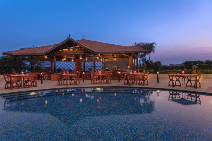 Sheraton Grand Pune Bund Garden Hotel - Pune