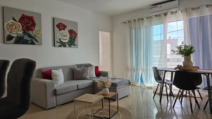 Sunny 2br Balconies Private Wc Cidadela Main St - Praia (Zöld-foki-szigetek)