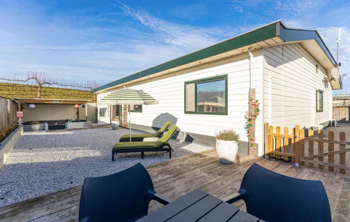 Pet Friendly Home In Stavenisse With Outdoor Swimming Pool - Zierikzee