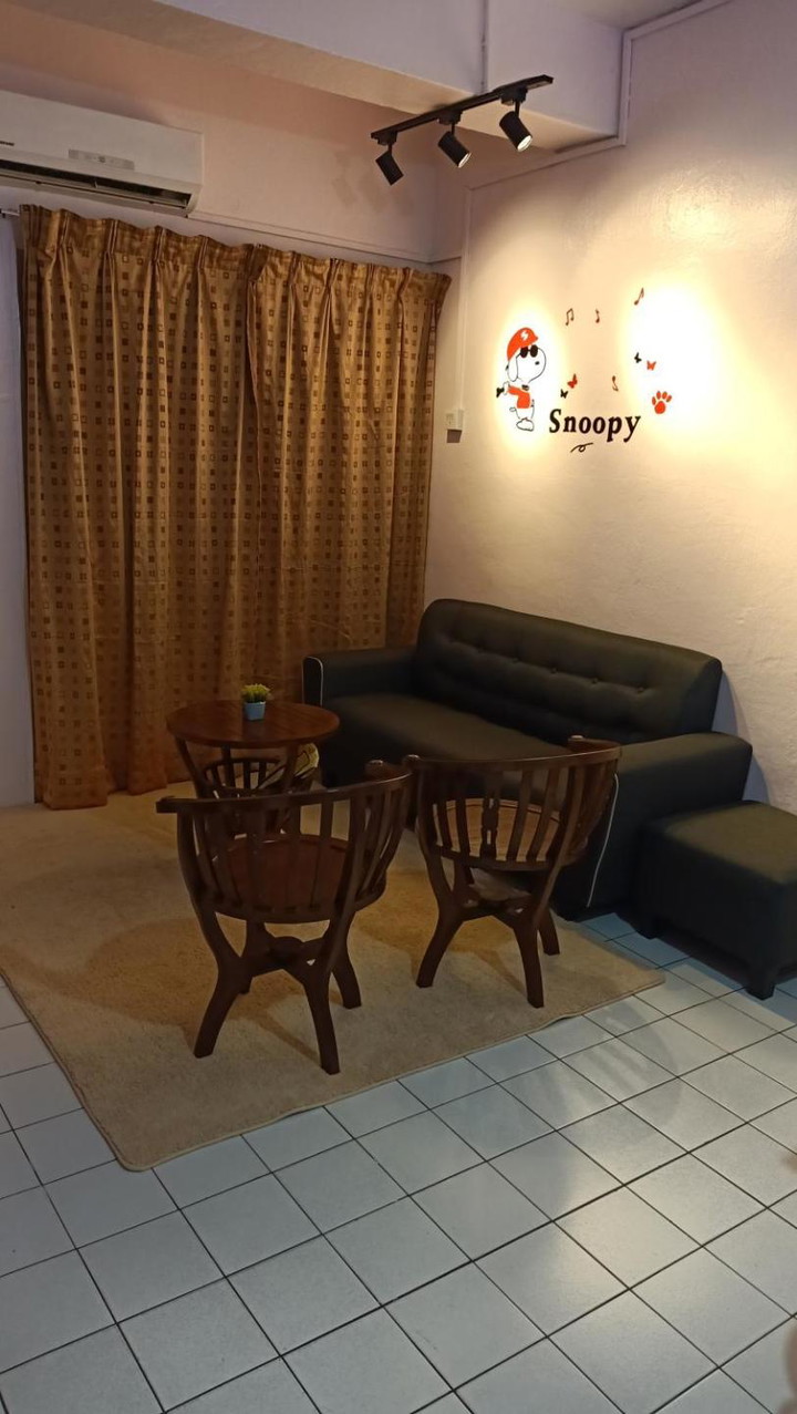 Snoopy Homestay Two Bedroom - Batu Pahat