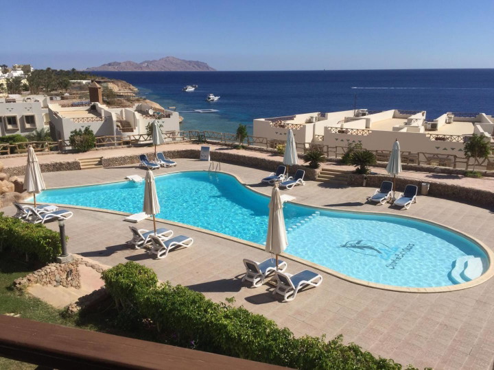 Sharks Bay Oasis Private Beach Apartment - Egypt
