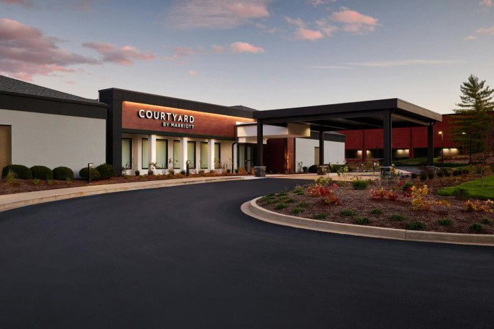 Courtyard St. Louis Creve Coeur - Chesterfield, MO