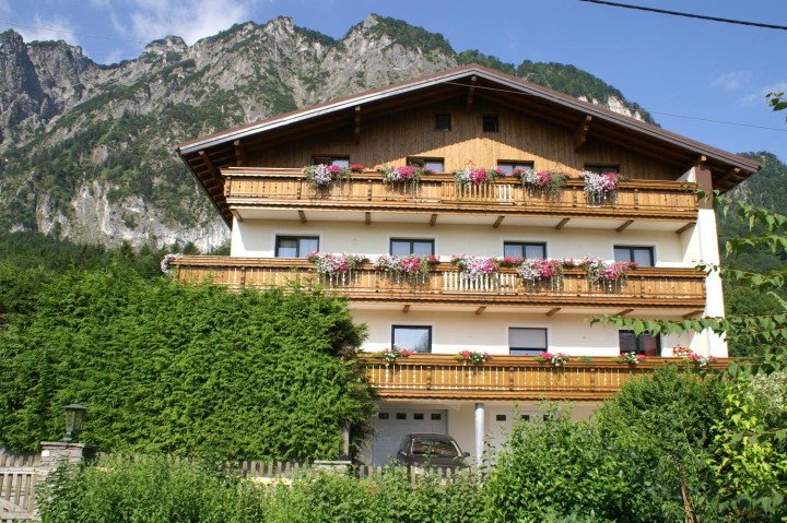Pension Bergfried - Salzburg