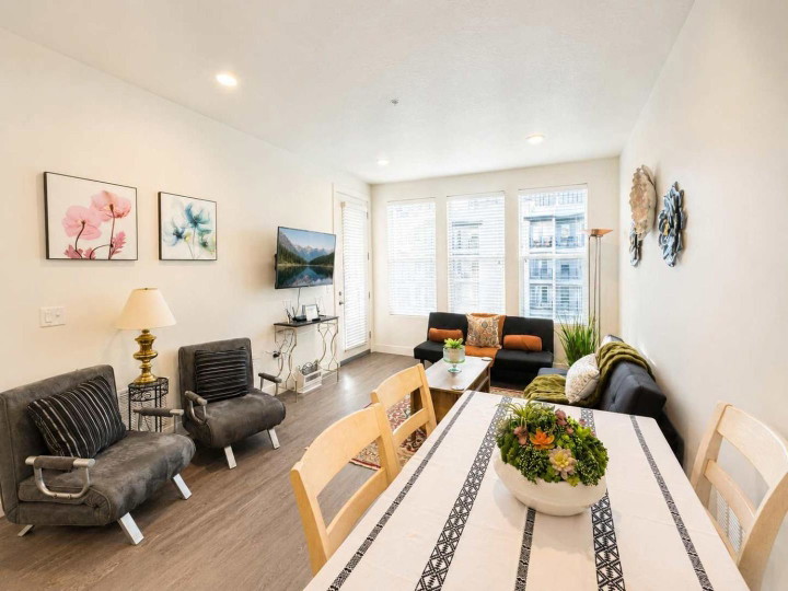 Urban 2br Getaway Near Downtown Slc Hotspots - Salt Lake City, UT