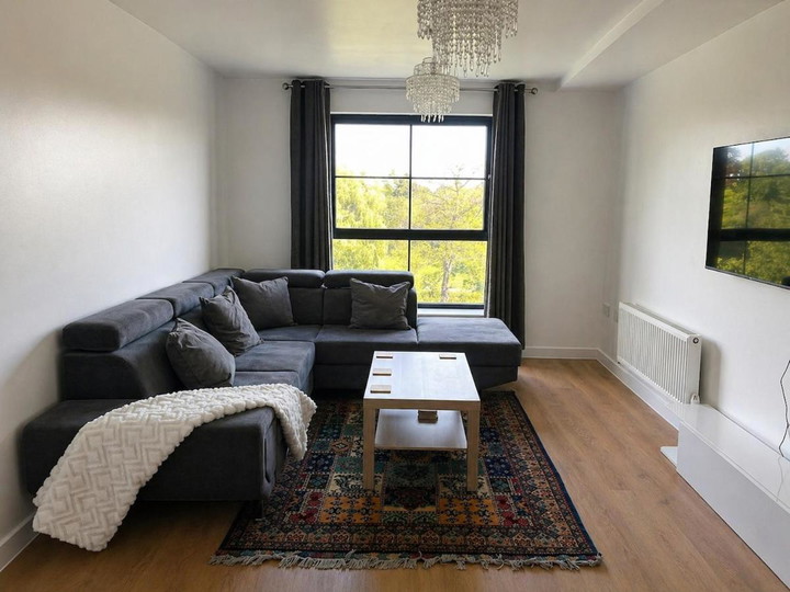 2 Bedroom Flat Near Heathrow & Windsor Free Parking - High Wycombe