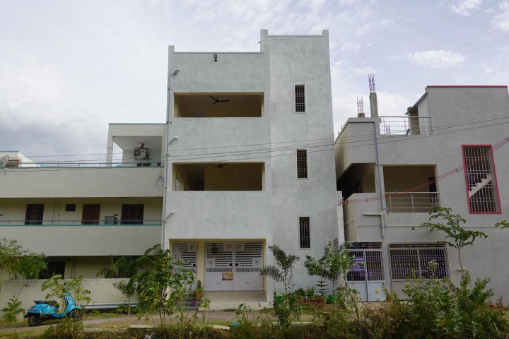 Sivan Paadham Nilayam Guest House - Tiruvannamalai