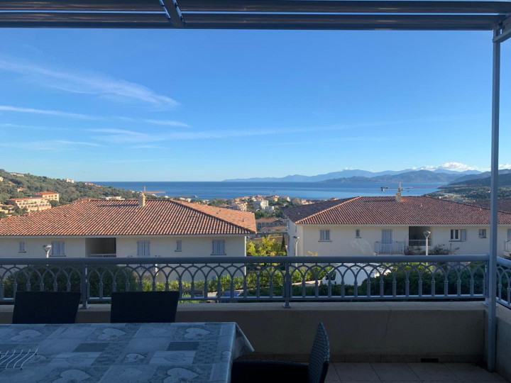 T2 Clim 54m2, 17m2 De Terrasse Très Belle Vue Mer - L'Île-Rousse