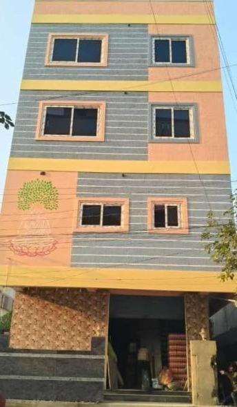 Govinda Reddy Nilayam - Sri Sai Balaji Home Stay - Tirupati