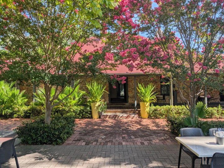 Mahogany Inn And Distillery - Mundaring