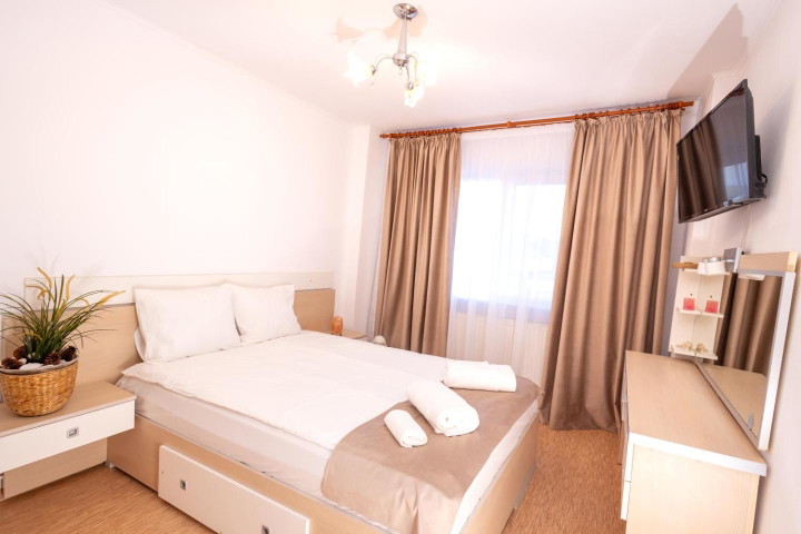 Casa Walter City Center - 4 Rooms And Private Parking - Curtea de Argeș