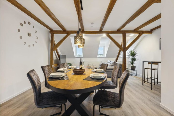 Easystay Hof Apartment 130square Metre Bahnof Zentral - Hof