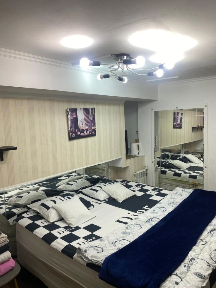 King Bed Central Hotel - Chișinău