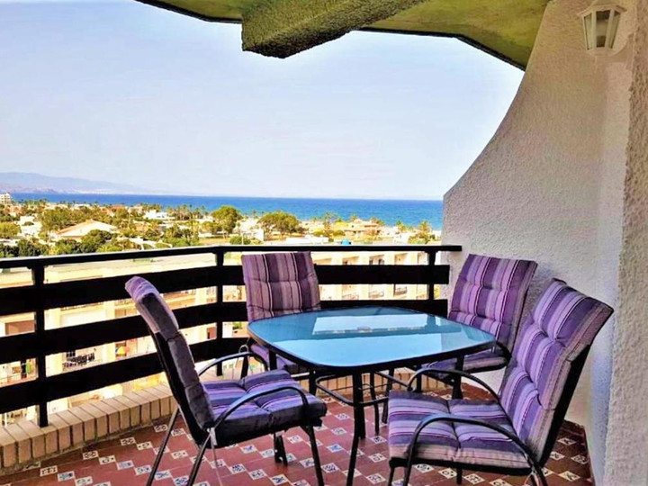 Apartamento Roquetas De Mar Urbanización, 2 Dormitorios, Gran Terraza Con Vista Al Mar, Wi-fi, Parking Y Piscina - Roquetas de Mar