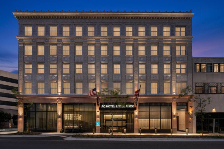 Ac Hotel By Marriott Little Rock Downtown - North Little Rock, AR
