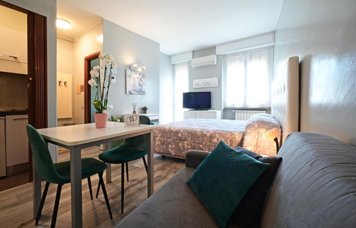 Holiday Homes Aparthotel Milano - Milan