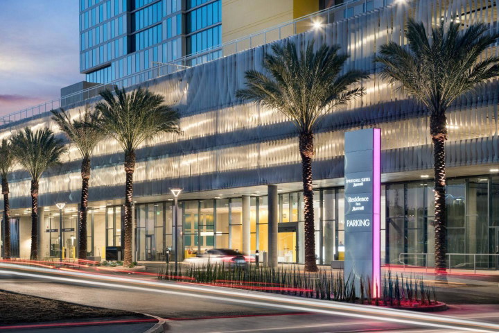 Springhill Suites By Marriott San Diego Downtown/bayfront - San Diego, CA