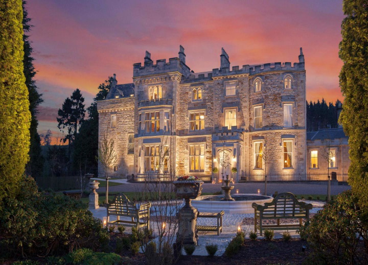 Crossbasket Castle, Hotel & Restaurant - Glasgow