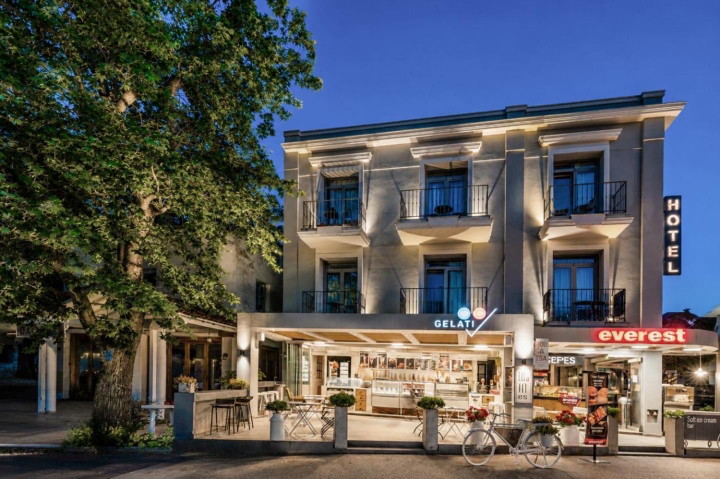 Hotel Rastoni - Helvetia - Grecja