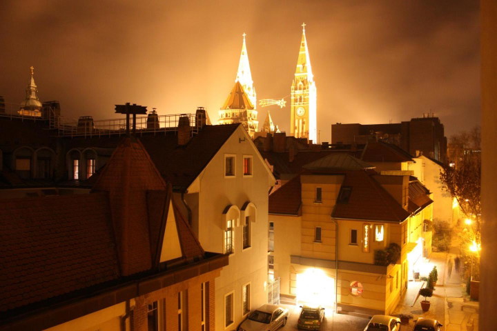 Dóm Hotel - Hungary