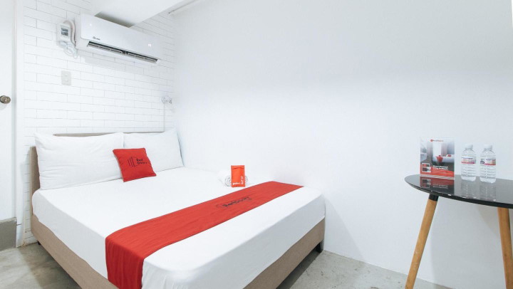 Reddoorz Plus At Bgc Near St Lukes - Cainta