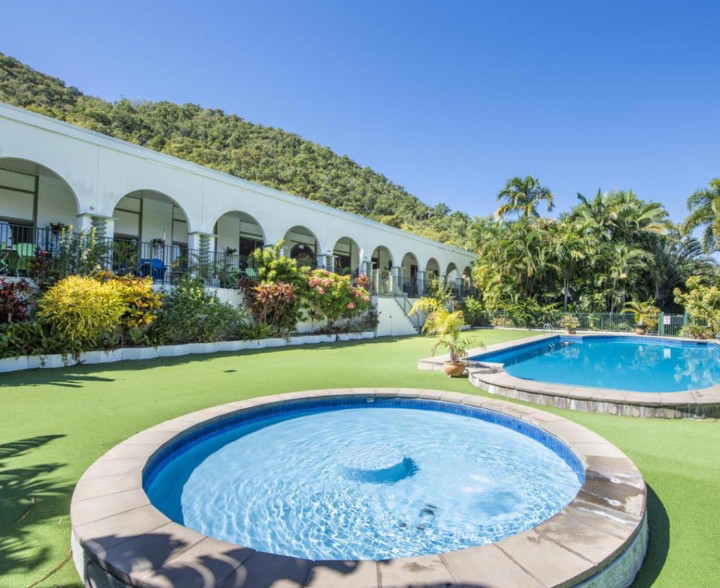 Affordable Island Escape! Queen Studio, Nelly Bay - Townsville