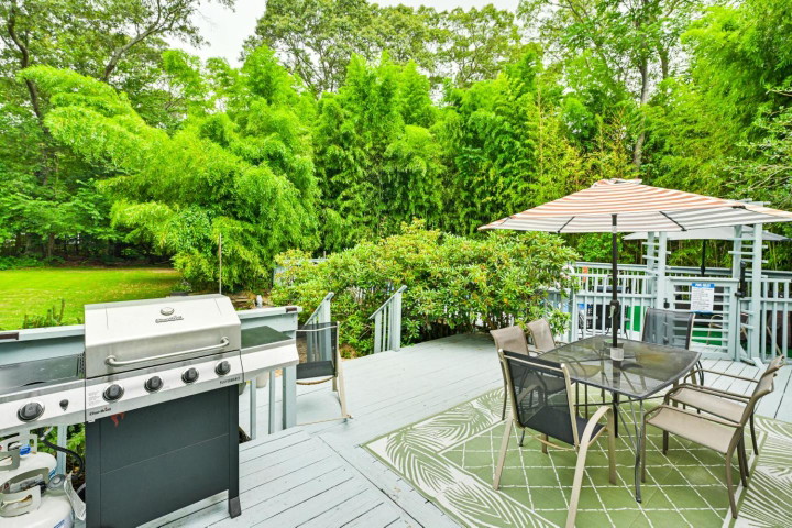 Tranquil & Pet-friendly Estate On Long Island! - Stony Brook