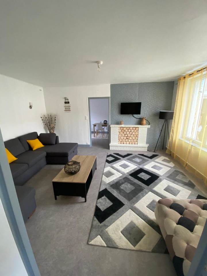 80 M2 Meublé Rdc - Sully-sur-Loire