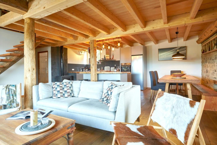 Maison Spacieuse à La Llagonne Avec Vue Montagne - Les Angles