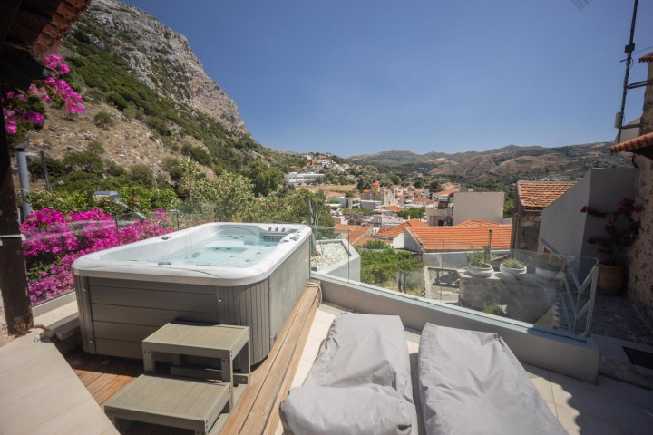 Domus Polymnia, Hospitality At Its Best! - Greece