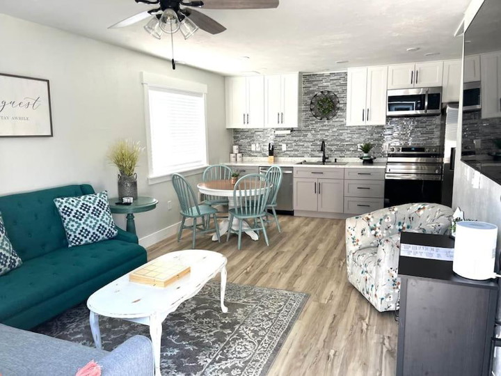 Guest Suites 1996 #4- Relaxing 1 Bedroom 1 Bath Suite - Idaho Falls, ID
