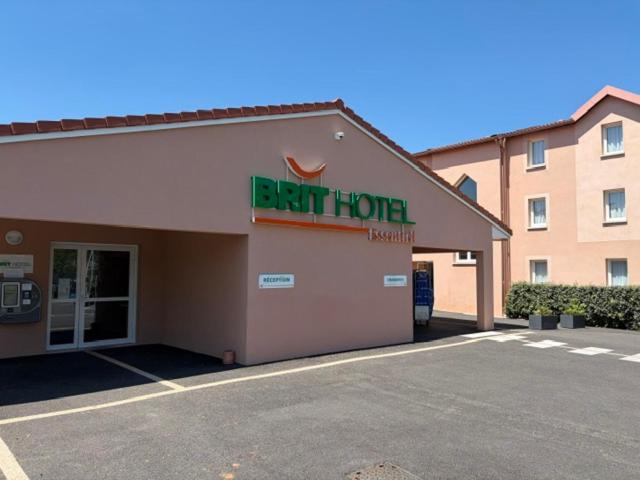 Brit Hotel Essentiel Millau - Millau