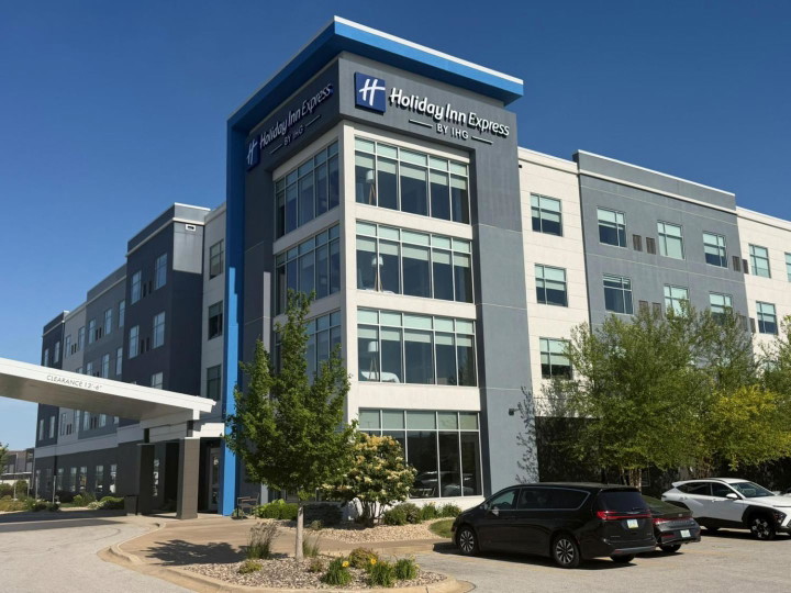 Holiday Inn Express Bettendorf - Davenport Ne By Ihg - Davenport, IA