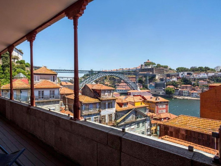 Hotel Carris Porto Ribeira - Porto, Portugal