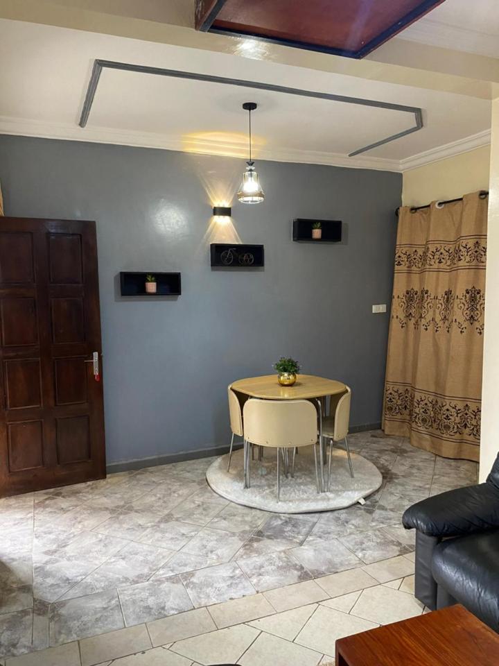 Résidence H - Ekoumdoum - Yaoundé