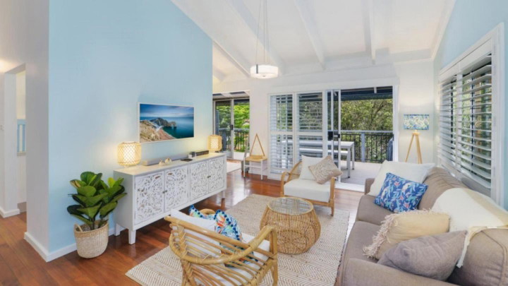 Stone's Throw From The Beach - Central Coast