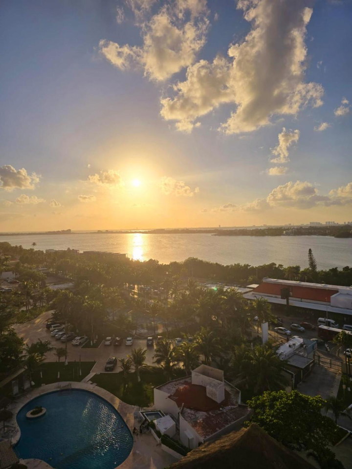 Laguna View And Beach Front Cove At Salvia Condominiums - Cancún
