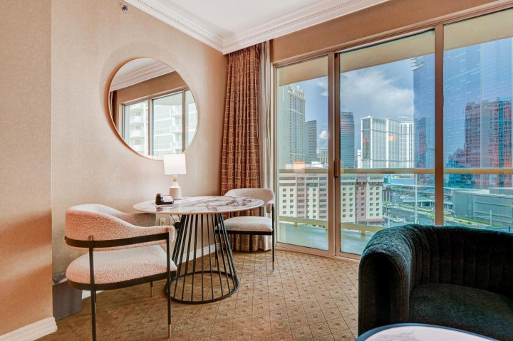 Amethyst Suite Ii Balcony Strip View Mgm Signature - Las Vegas, NV